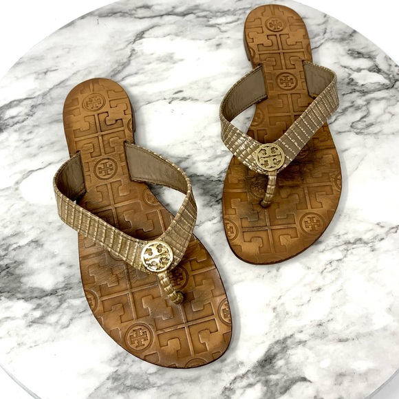 Tory Burch | Shoes | Tory Burch Thora 2 Flip Flop Signature Sandals 6 ...